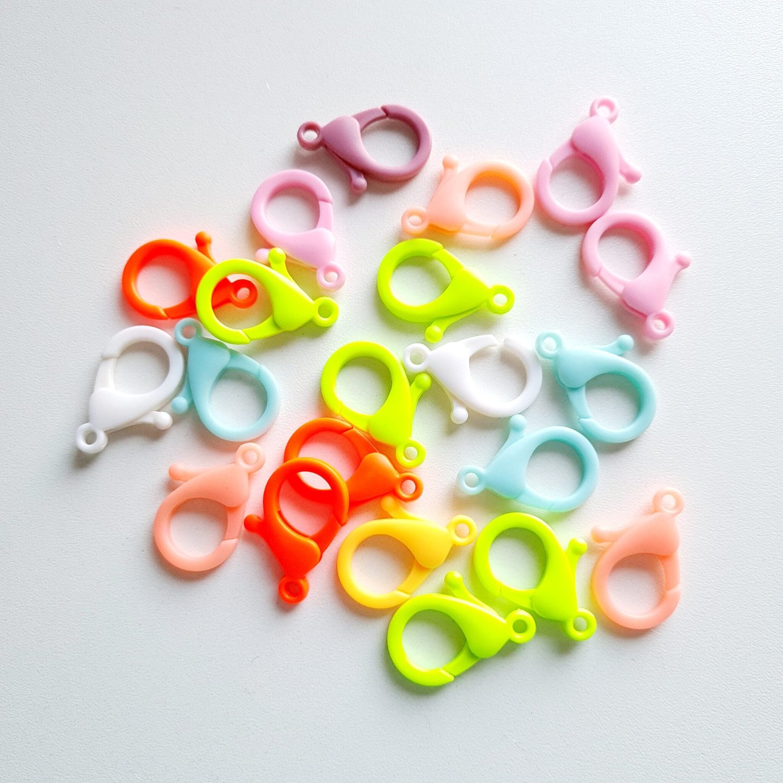 Fecho lagosta plastico – pct c/5und – Armazém da Val